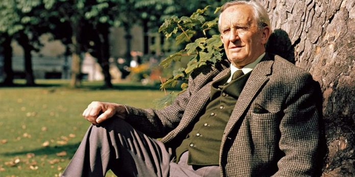 National Tolkien Reading Day in 2023/2024 - When, Where, Why, How is ...