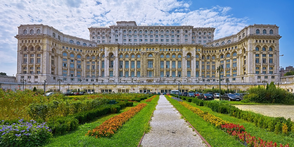 Constitution Day in Romania in 2026/2027 - When, Where, Why, How is ...